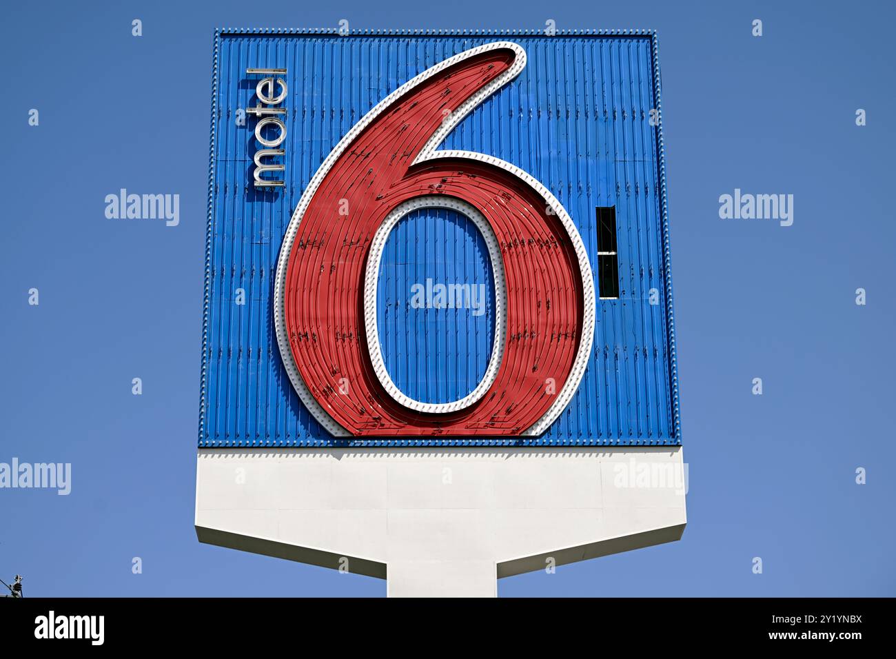 Motel 6 Logo Motel 6 Sold To OYO Owner For $525 Million