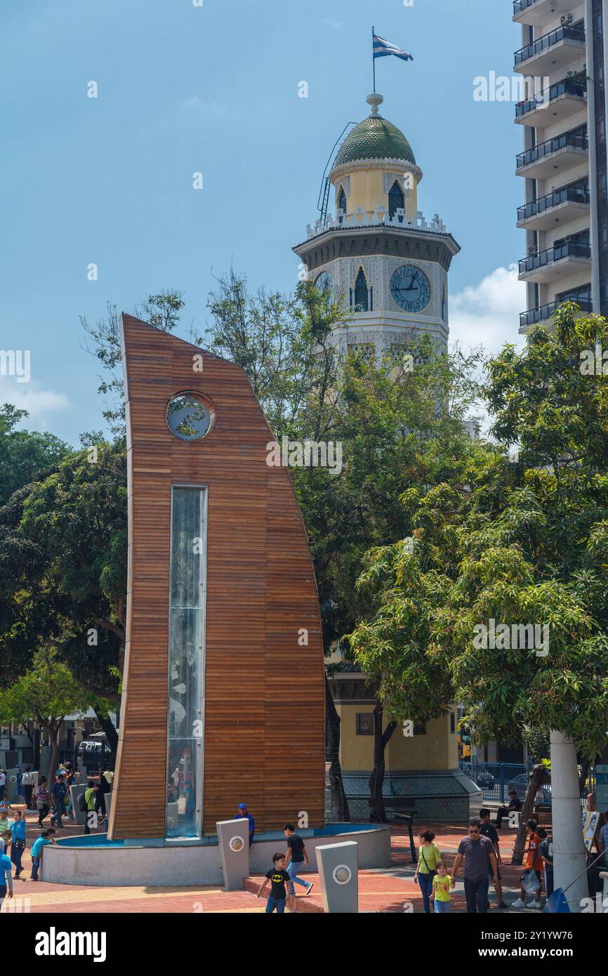 The Torre Morisca Clock tower and Malecon 2000 boardwalk, Guayaquil ...