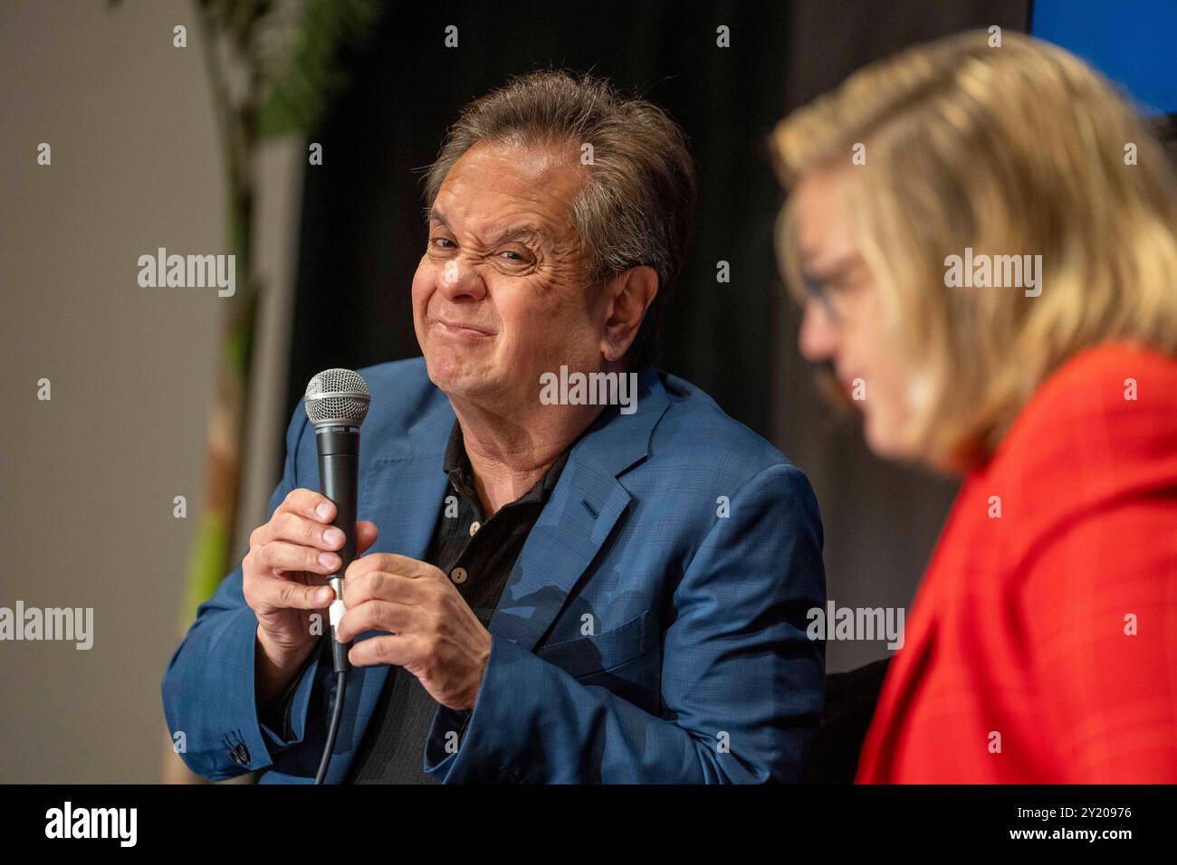 Former husband of kellyanne conway hi-res stock photography and images ...