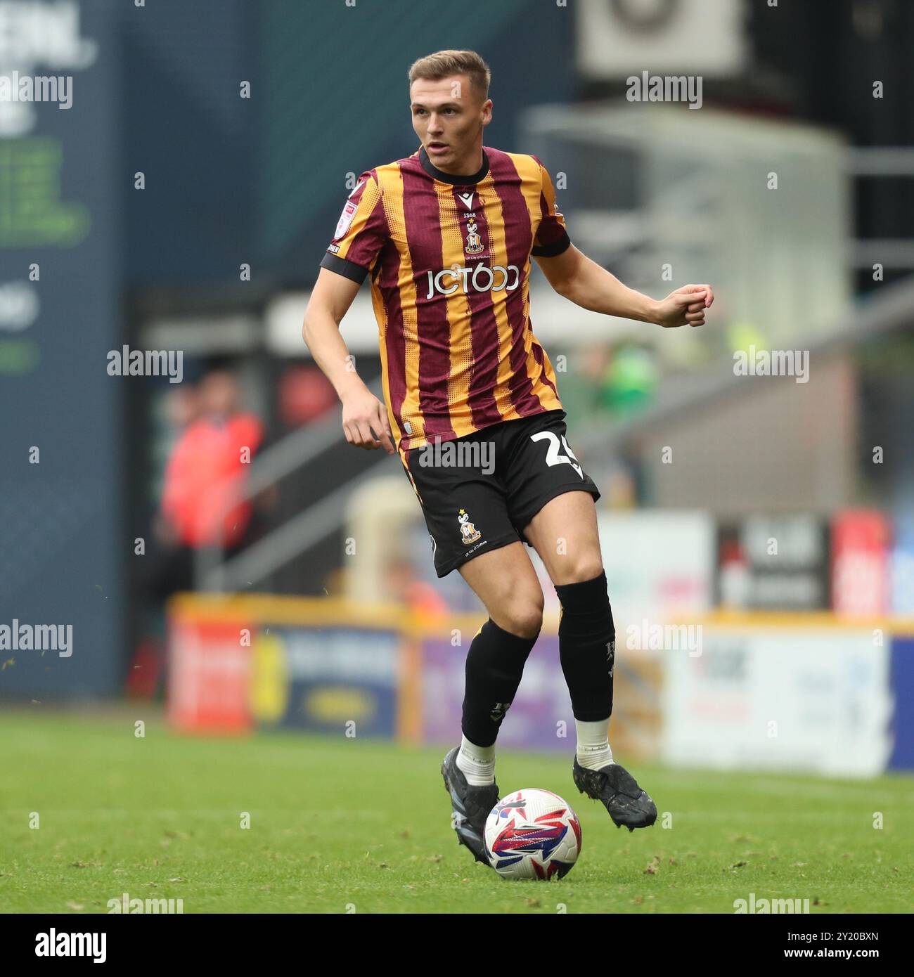 Jack shepherd of bradford city hi-res stock photography and images - Alamy