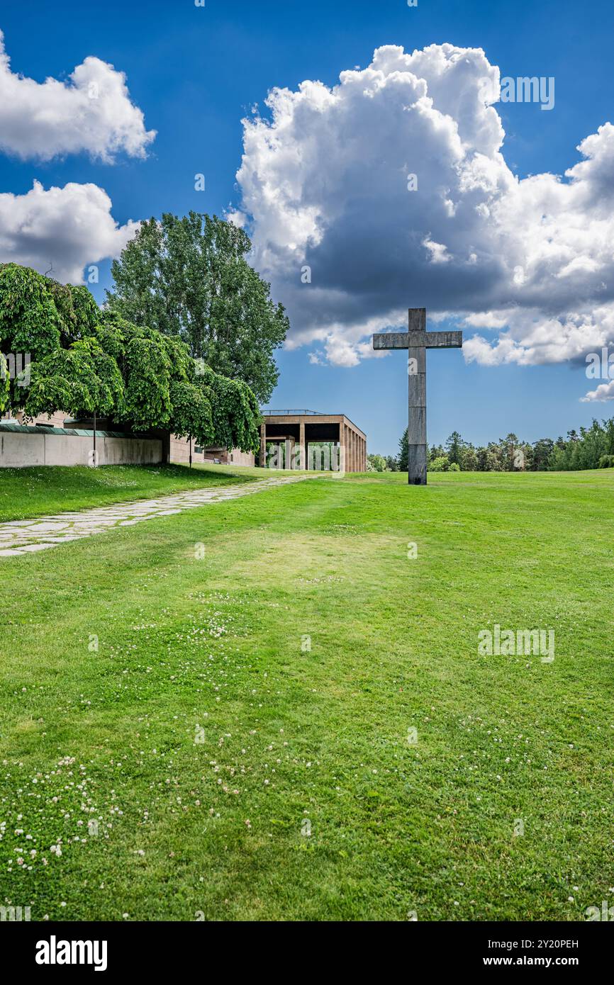 The Granite Cross at The Woodland Cemetery - Skogskyrkogården ...