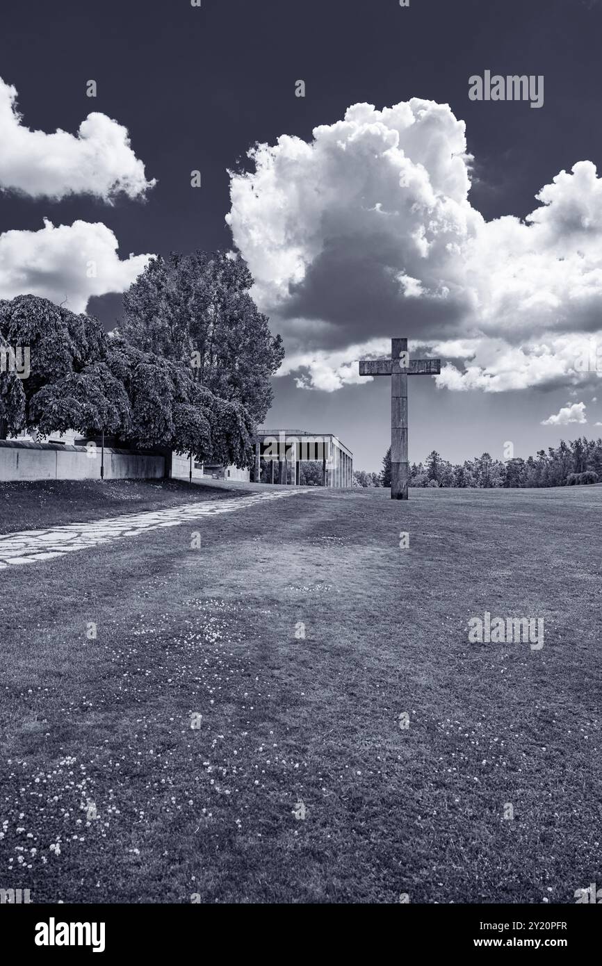 The Granite Cross at The Woodland Cemetery - Skogskyrkogården ...