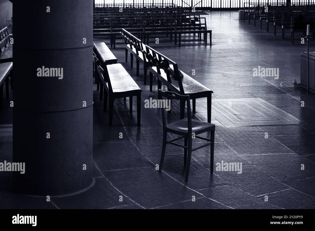 The Chapel of the Holy Cross at The Woodland Cemetery ...