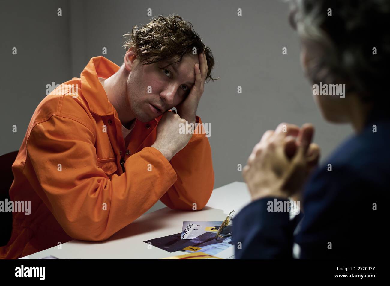 Man in prison uniform hi-res stock photography and images - Alamy