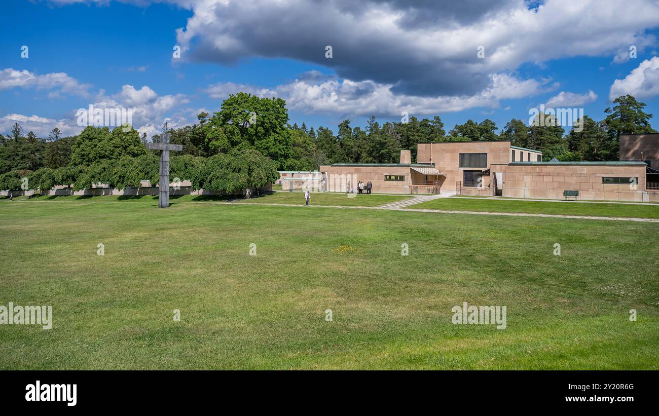 Trons Kapell - The Chapel of Faith,The Woodland Cemetery ...