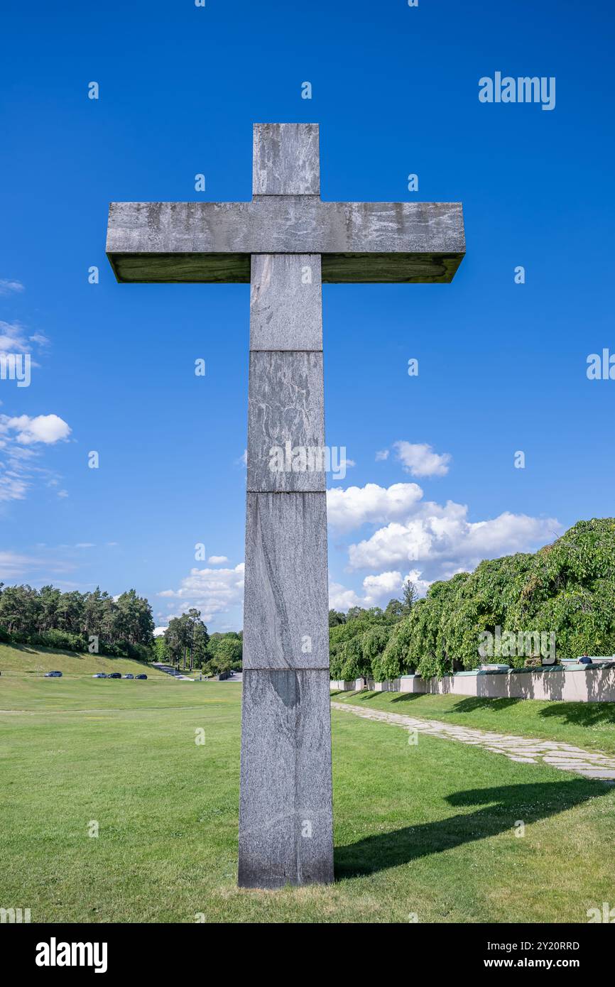 The Granite Cross at The Woodland Cemetery - Skogskyrkogården ...