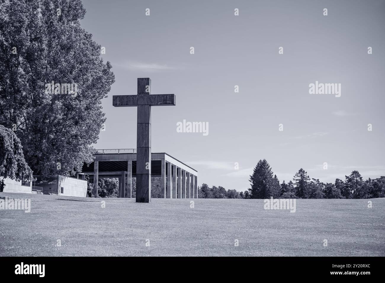 The Granite Cross at The Woodland Cemetery - Skogskyrkogården ...