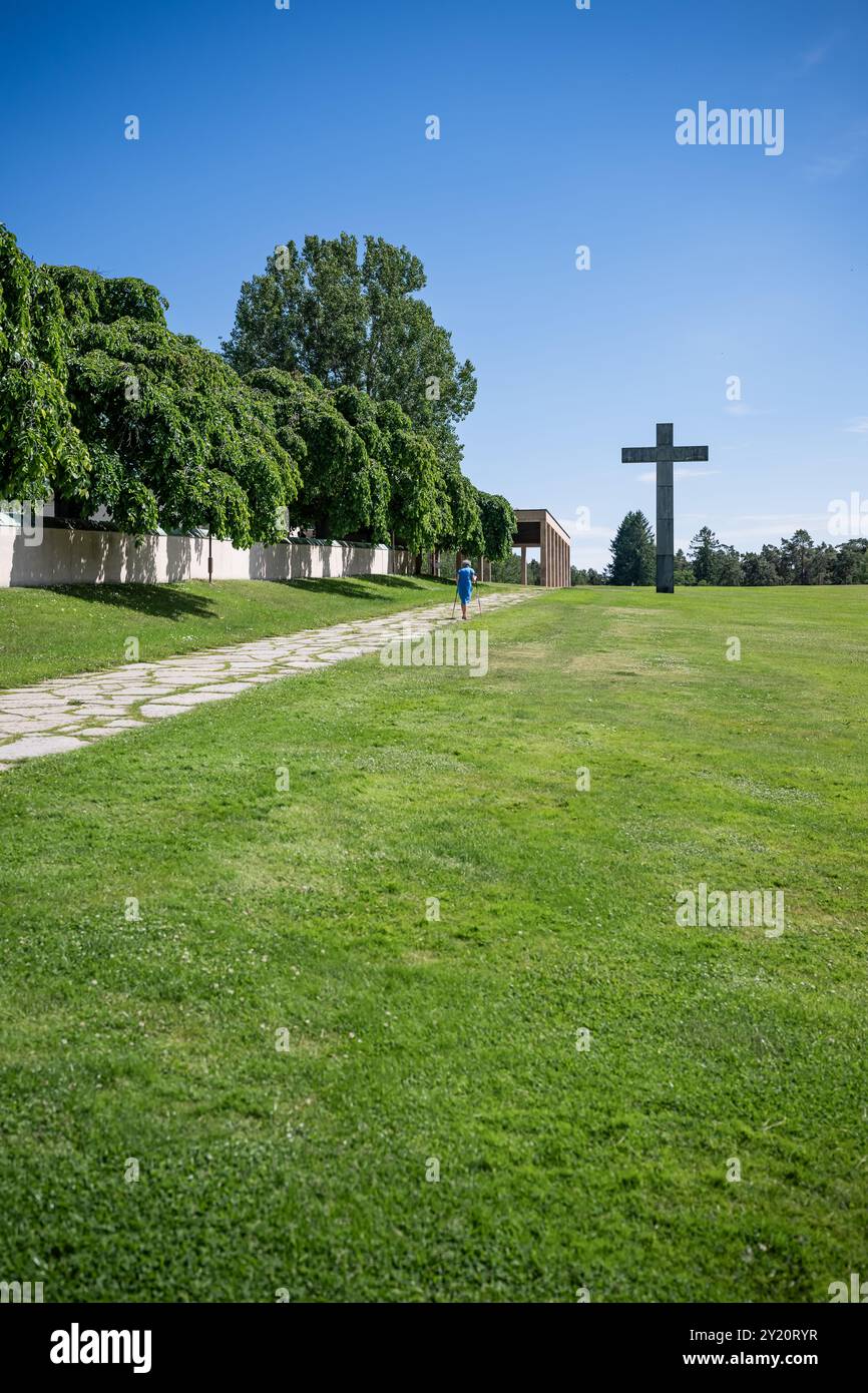 The Granite Cross at The Woodland Cemetery - Skogskyrkogården ...