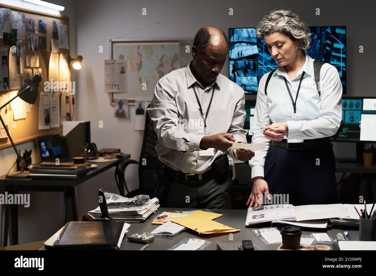 Desk papers maps hi-res stock photography and images - Alamy