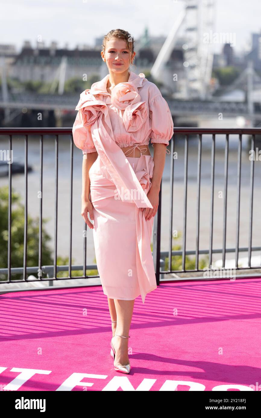 Celebs attend It Ends With Us film photocall Featuring: Isabela Ferrer ...