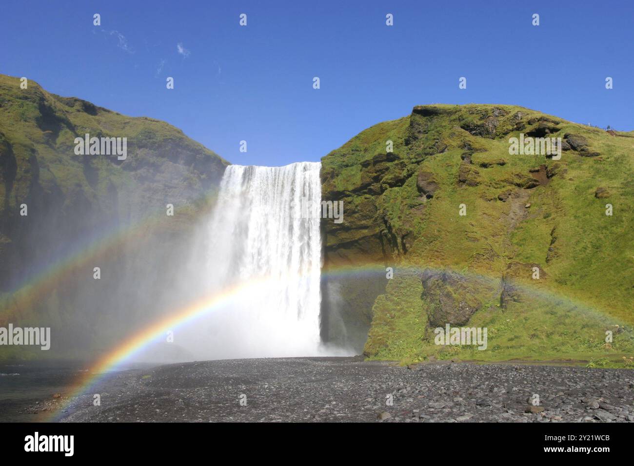 Many falls hi-res stock photography and images - Alamy