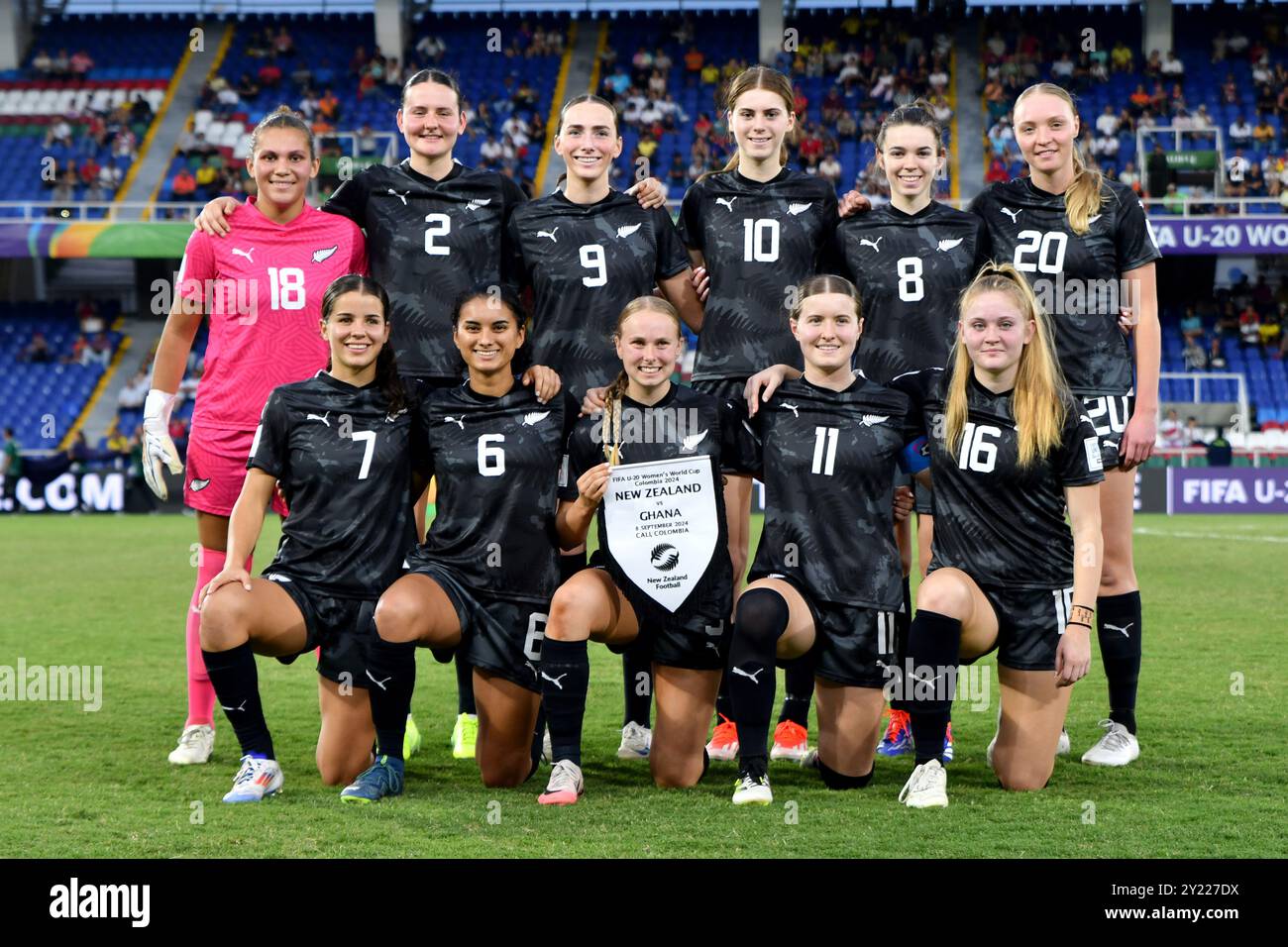 Ella rose hi-res stock photography and images - Alamy