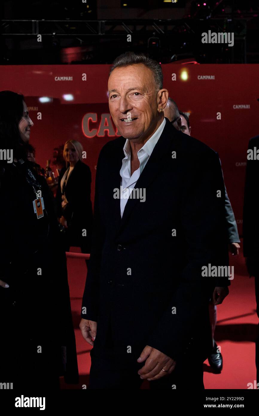Toronto, Canada. 08th Sep, 2024. Bruce Springsteen attends the premiere ...