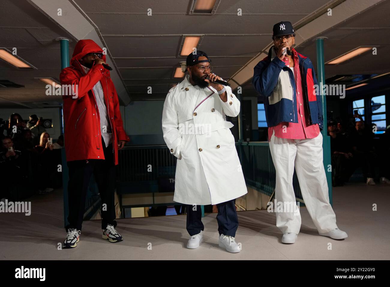 Members of the Wu-Tang Clan perform during the Tommy Hilfiger Spring ...