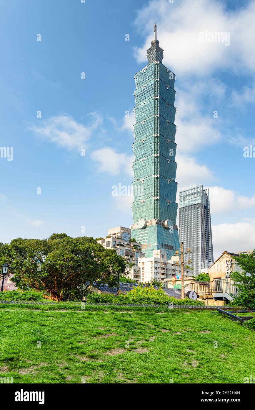 Awesome view of Taipei 101. Landmark of Taiwan Stock Photo - Alamy