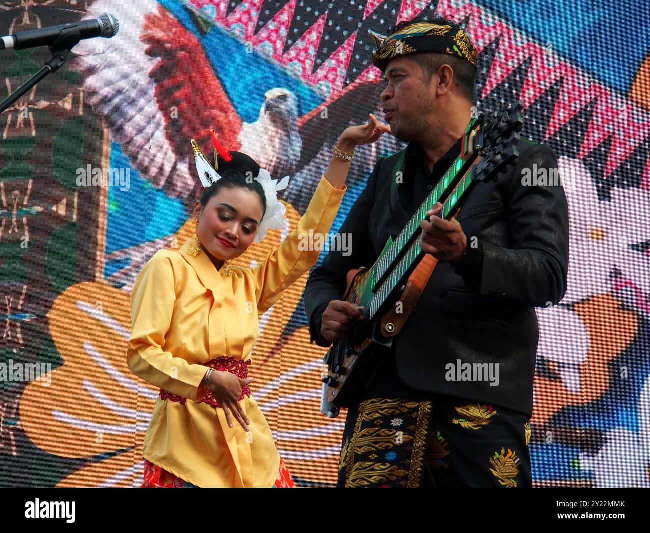 Wayan Balawan, Indonesian singer, performing at the Indonesian Cultural ...