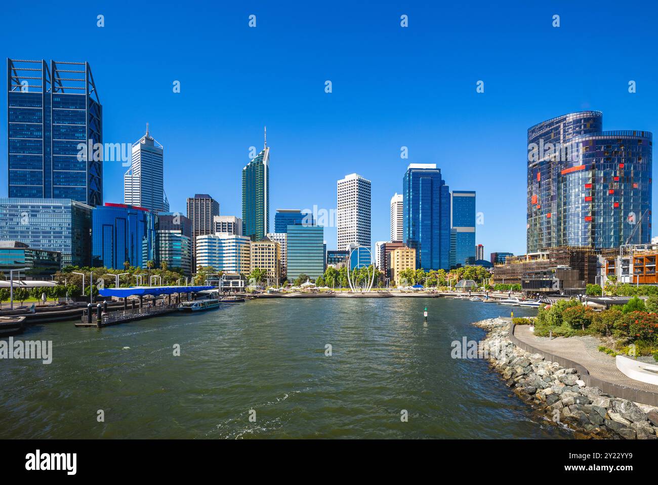 Perth street scene western australia hi-res stock photography and ...