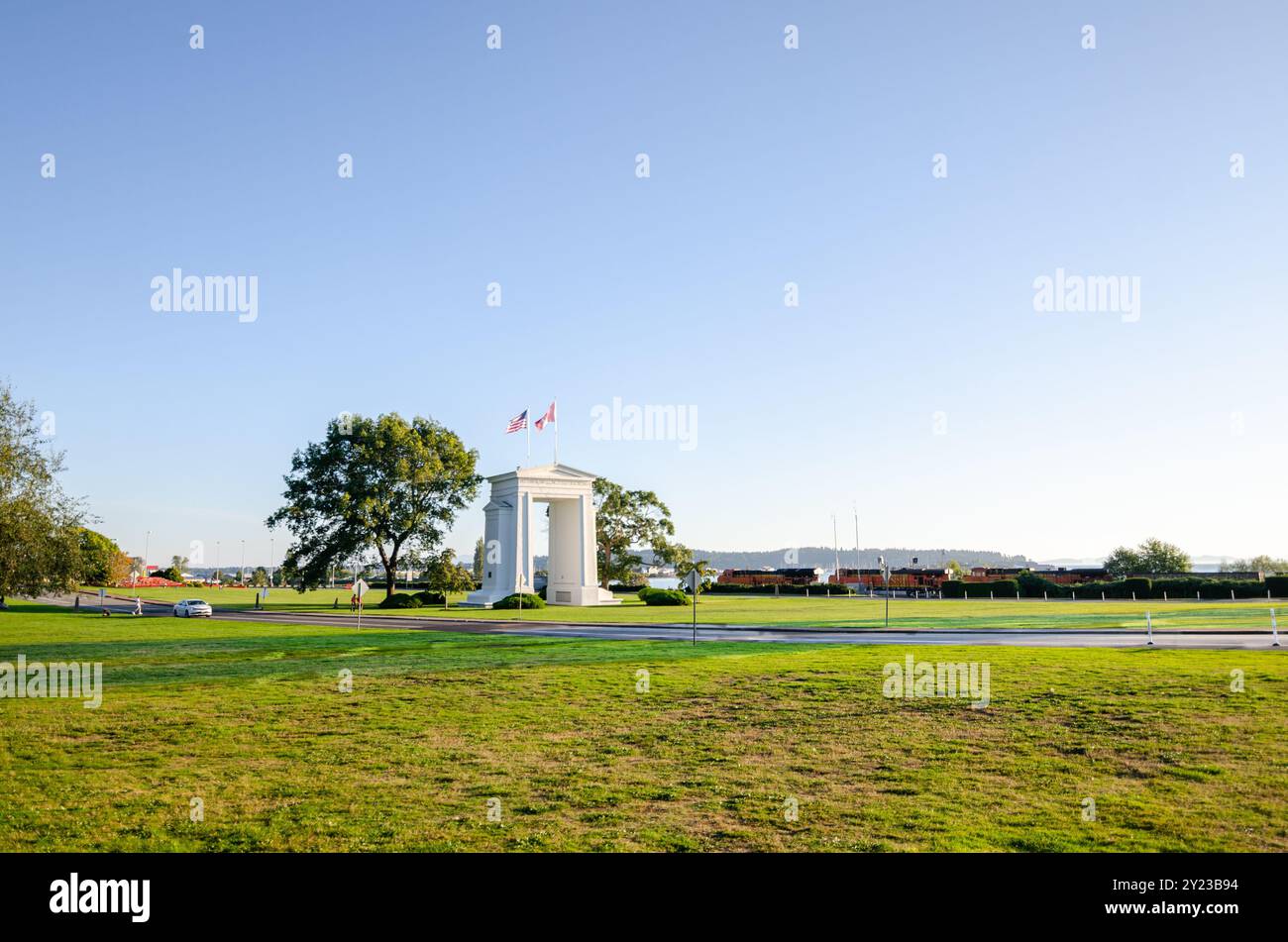 Peace Arch Park in Surrey, BC, Canada is an international park near ...