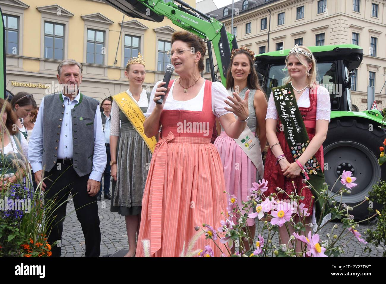 Guenther Felssner BBK Praesident Christine Singer Bayerische ...