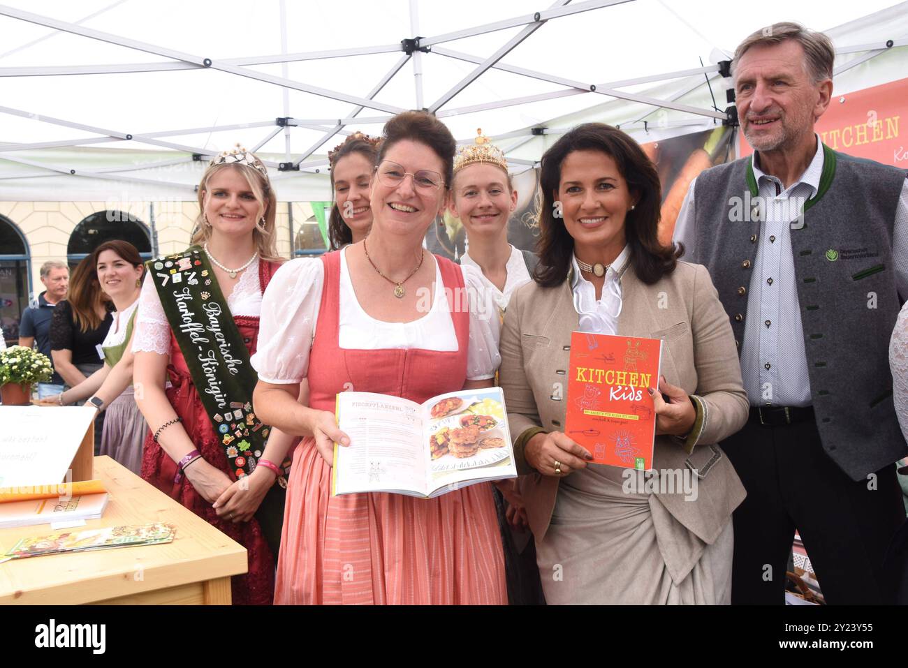 Christine Singer Bayerische Landesbaeuerin MdEP Guenther Felssner BBK ...