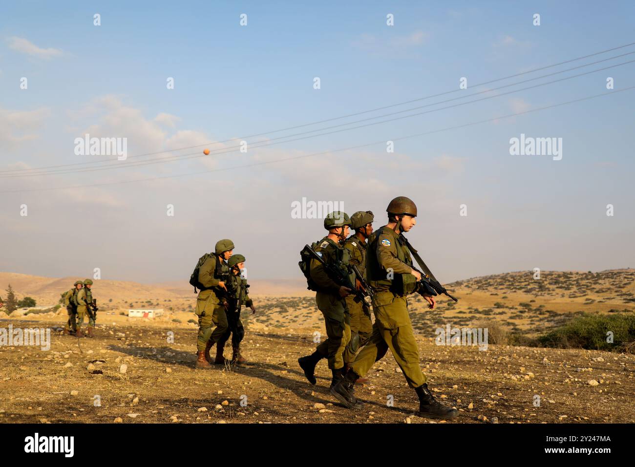 Israeli military basis hi-res stock photography and images - Alamy