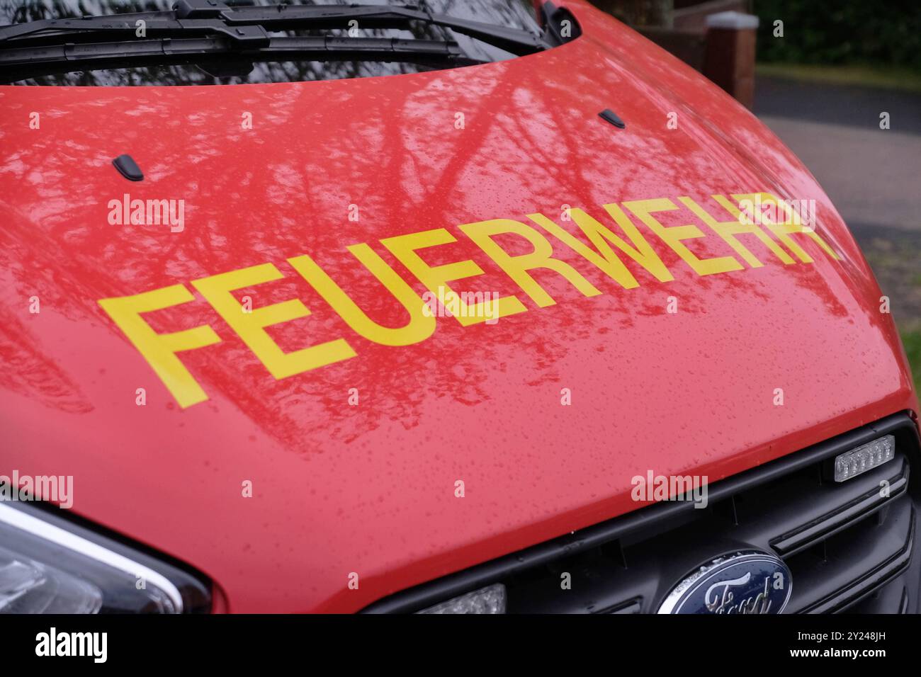 Feuerwehr-Blaulicht Feuerwehr in verschiedenen Bildern und Aktionen in ...