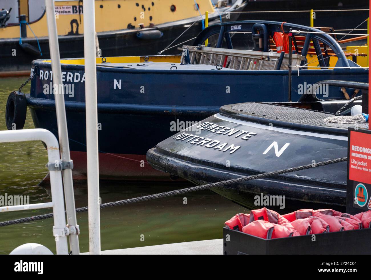 Rotterdam Maritime museum and Leuvehaven, historic ships, boats and ...