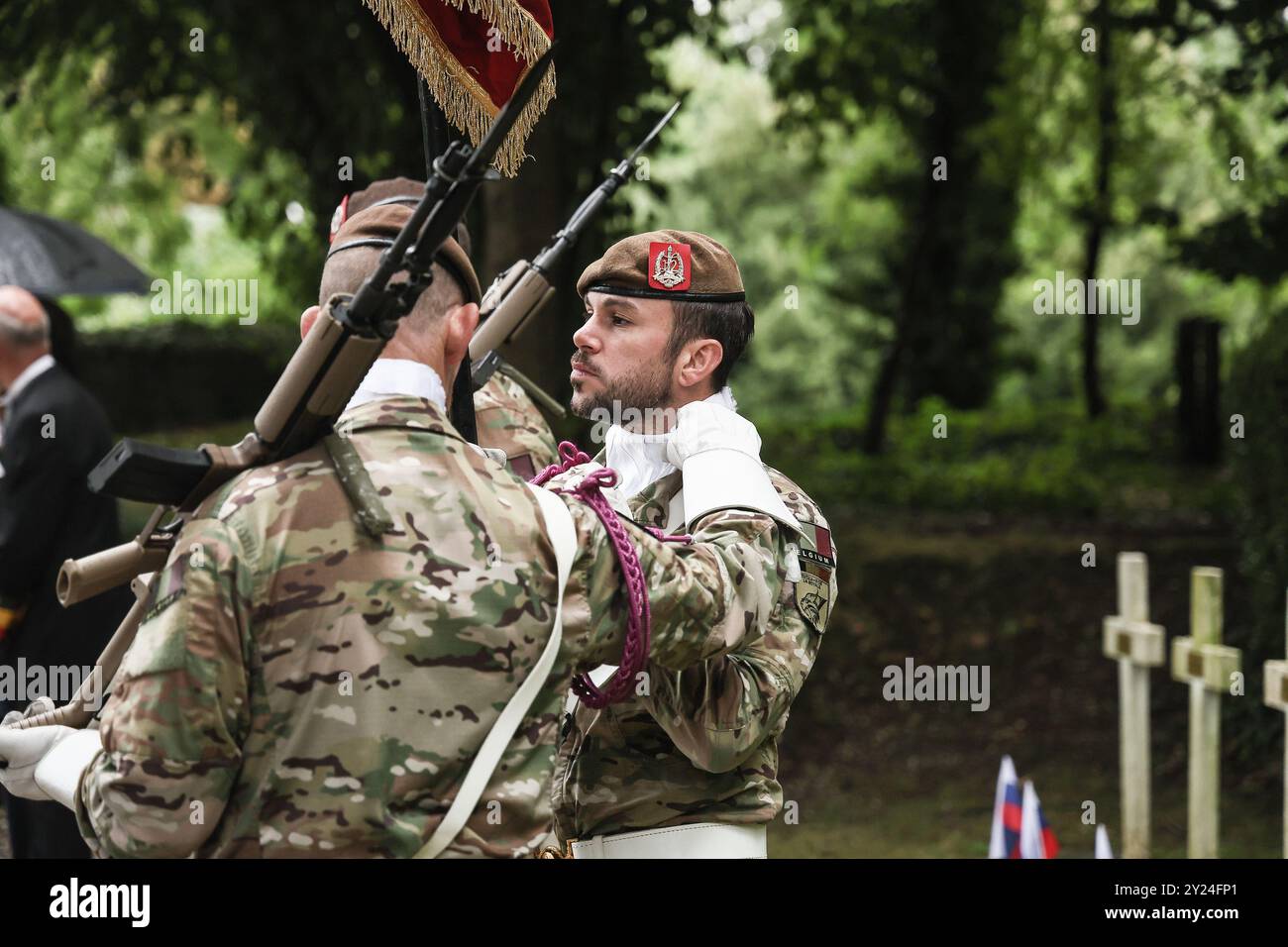 this picture shows a ceremony to commemorate the 80th anniversary of ...