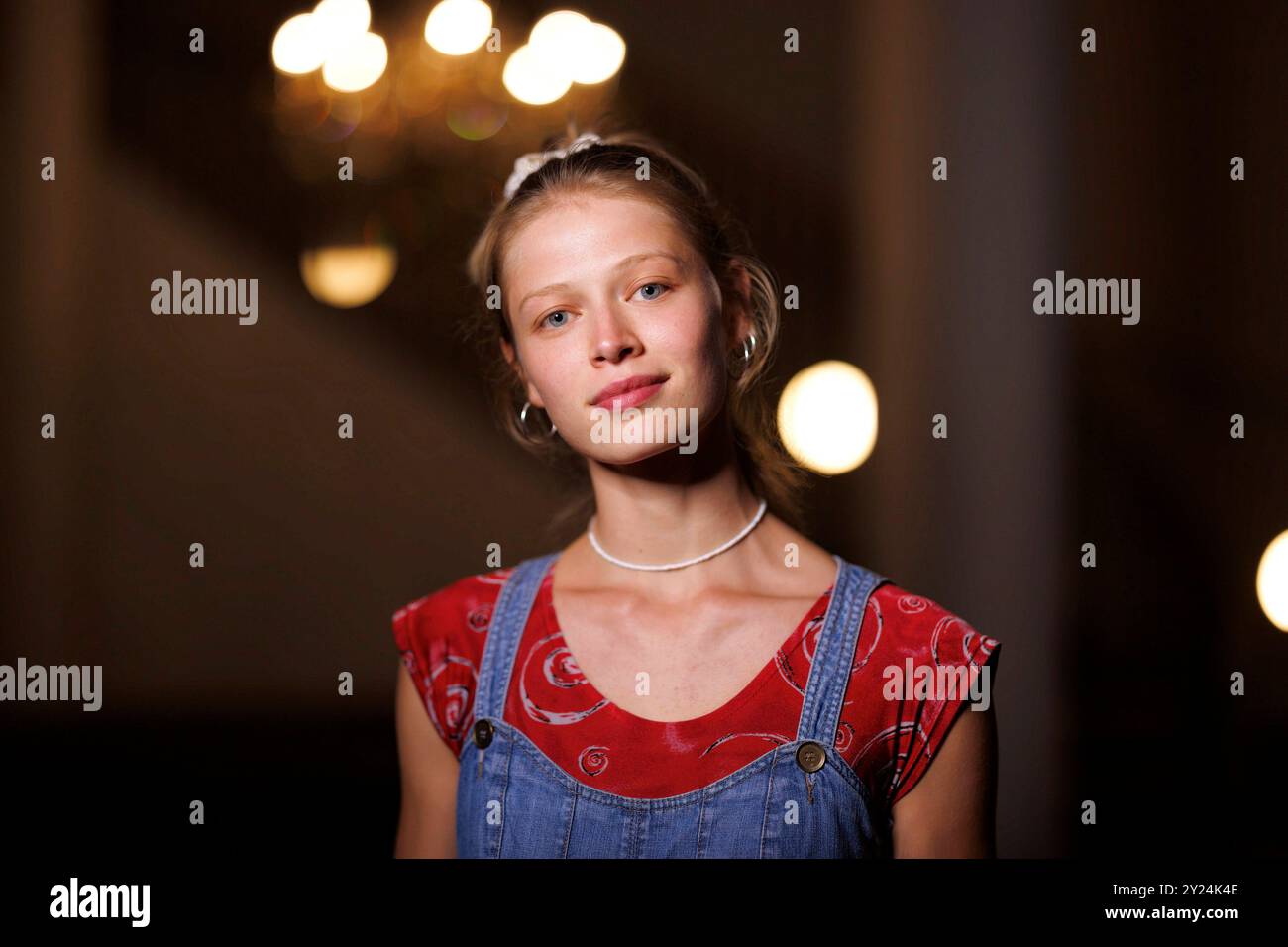 Schauspielerin Nora Islei bei der Kinotour zu der Komödie BROKE. ALONE ...