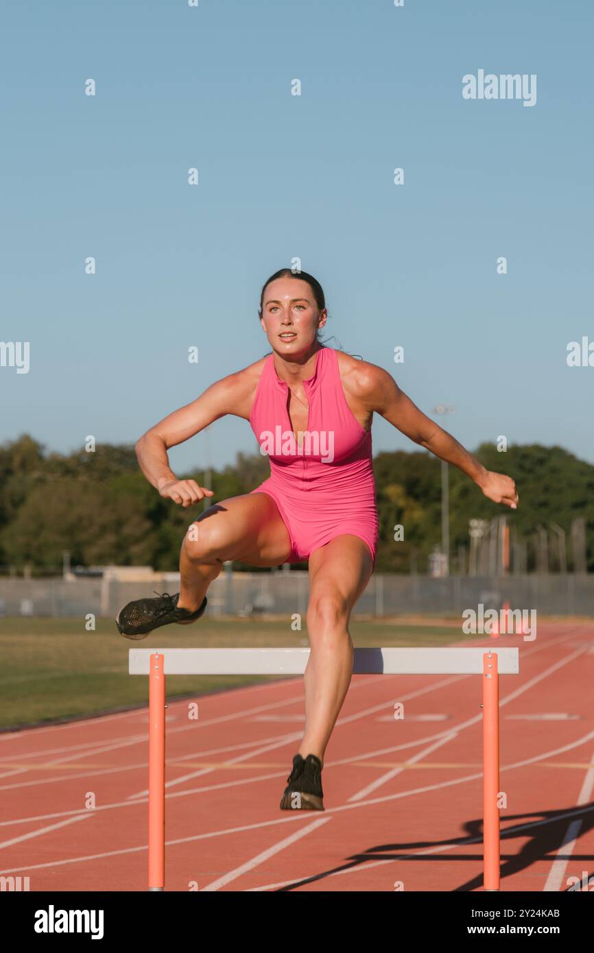 Female hurdler hi-res stock photography and images - Alamy