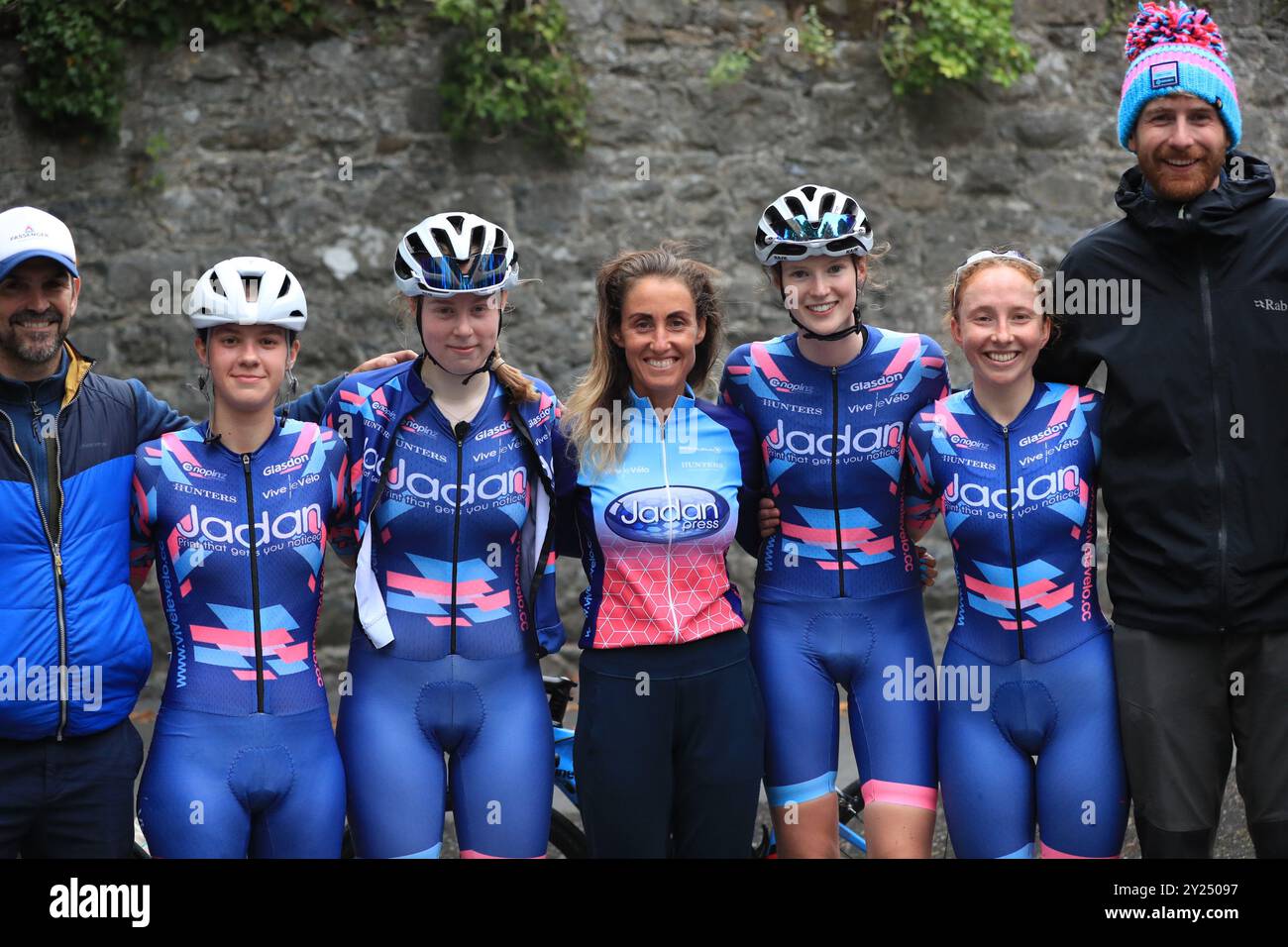 Team Photo of the Jadan TeamRas Na mBan riders 2024 (Hugh de Paor/SPP ...