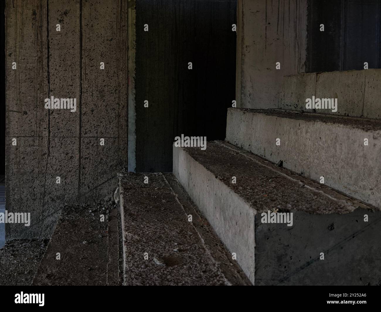 A well constructed set of stairs with concrete elements Stock Photo - Alamy