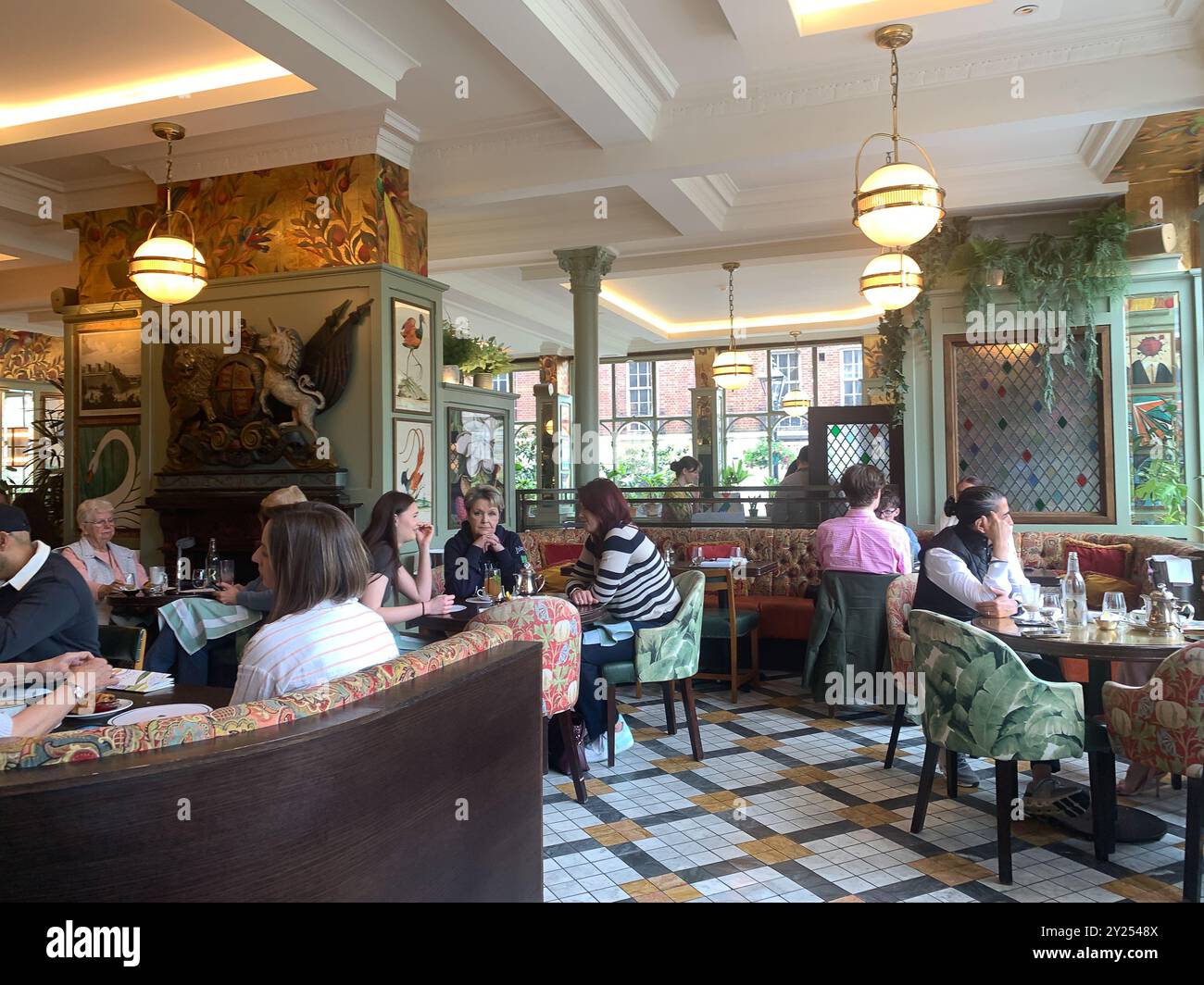 FILE PICS. 9th September, 2024. An Ivy Restaurant in Windsor, Berkshire ...