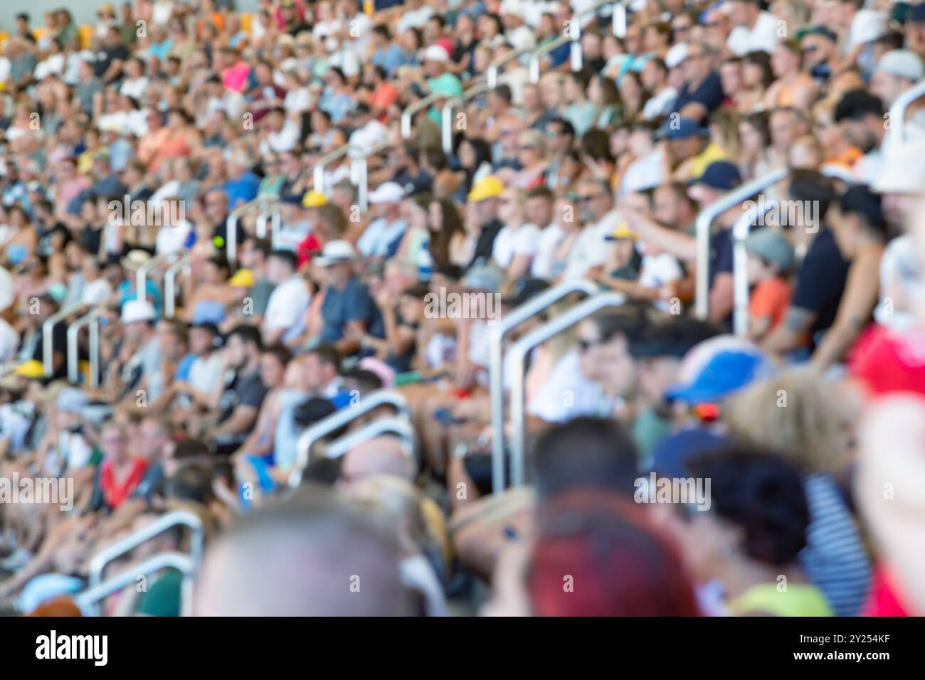 Crowded sitting spectator watching hi-res stock photography and images ...