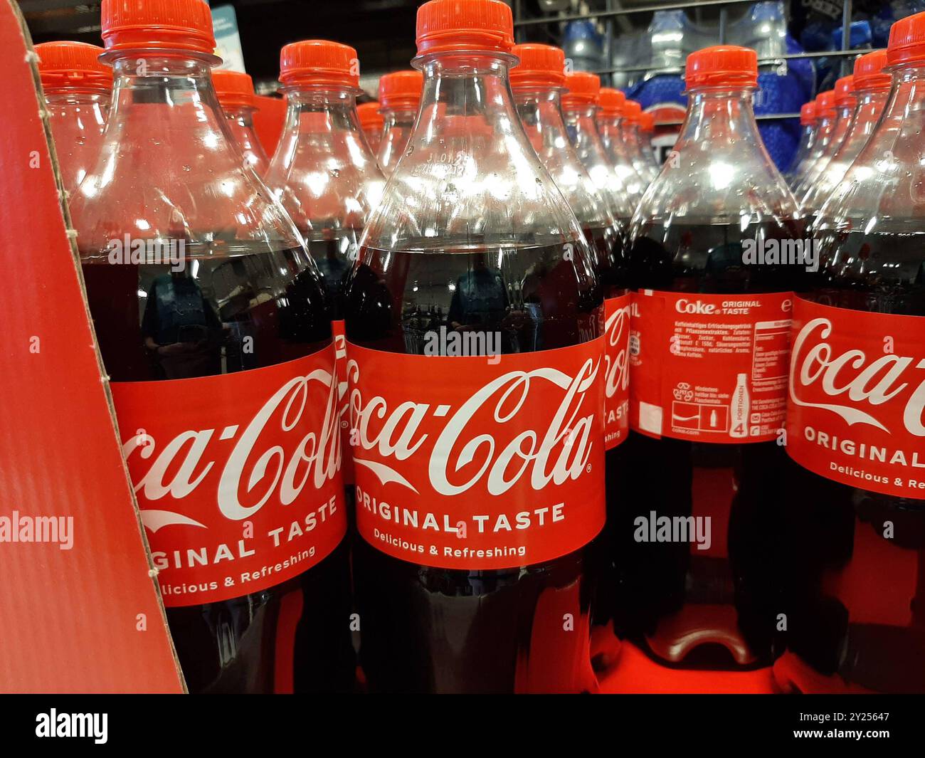 Stockbilder 09/2024 COCA Cola Flaschen Hamburg Hamburg Deutschland ...
