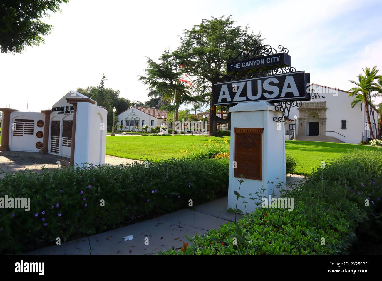 Azusa (Los Angeles County), California: City of Azusa, Monument to the ...