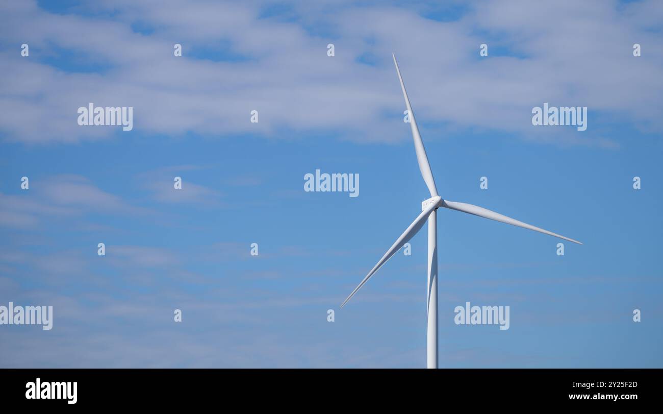 Wind energy and sustainable power generation with wind turbines, Eco ...