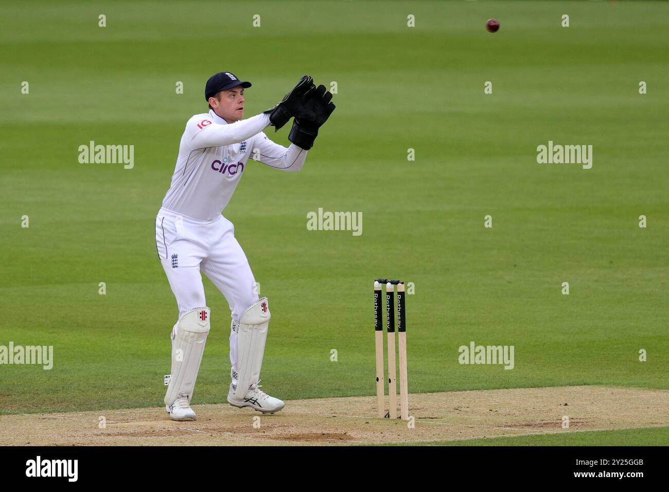 London, England. 9th September, 2024. England's Jamie Smith during the ...
