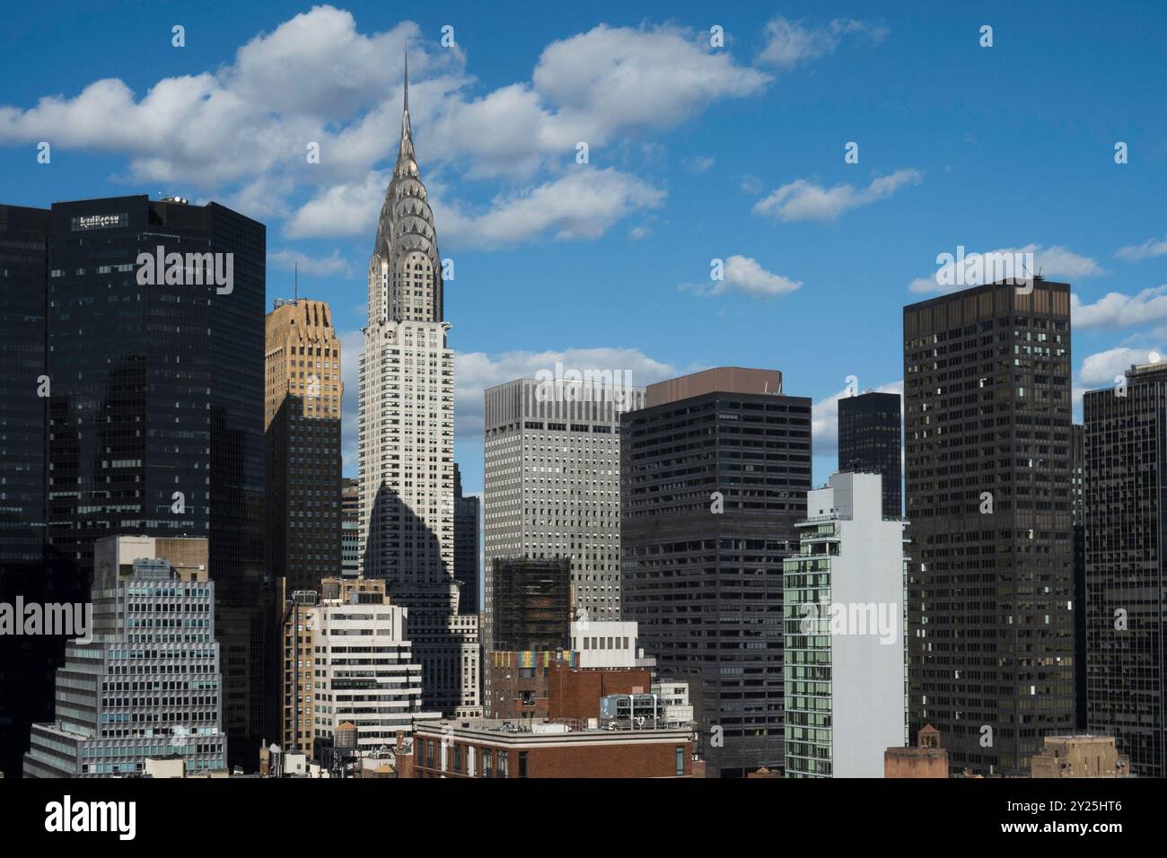 View of Manhattan Midtown skyline from a luxury co-op apartment roof ...