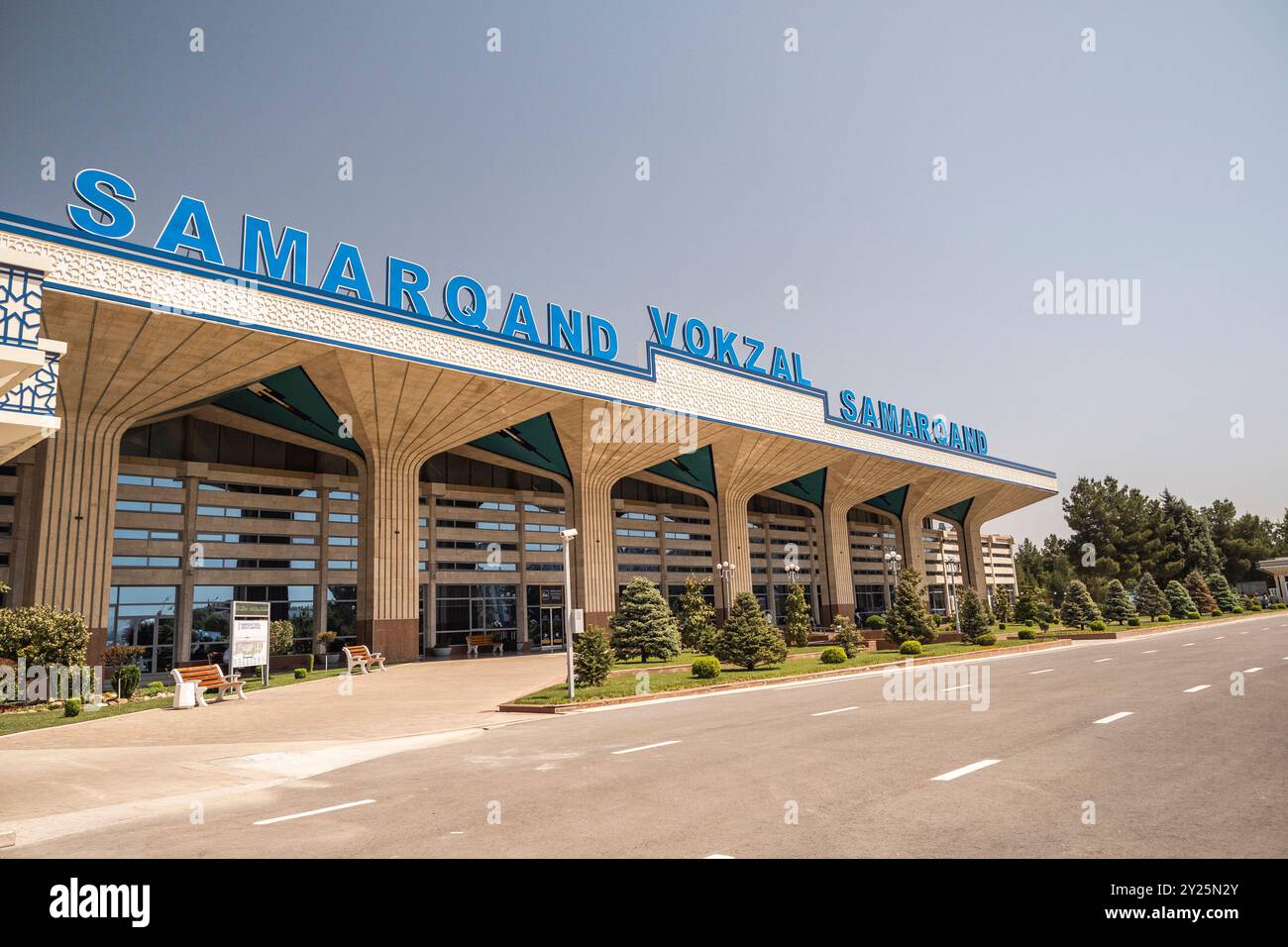 Samarkand train station, Uzbekistan Stock Photo - Alamy