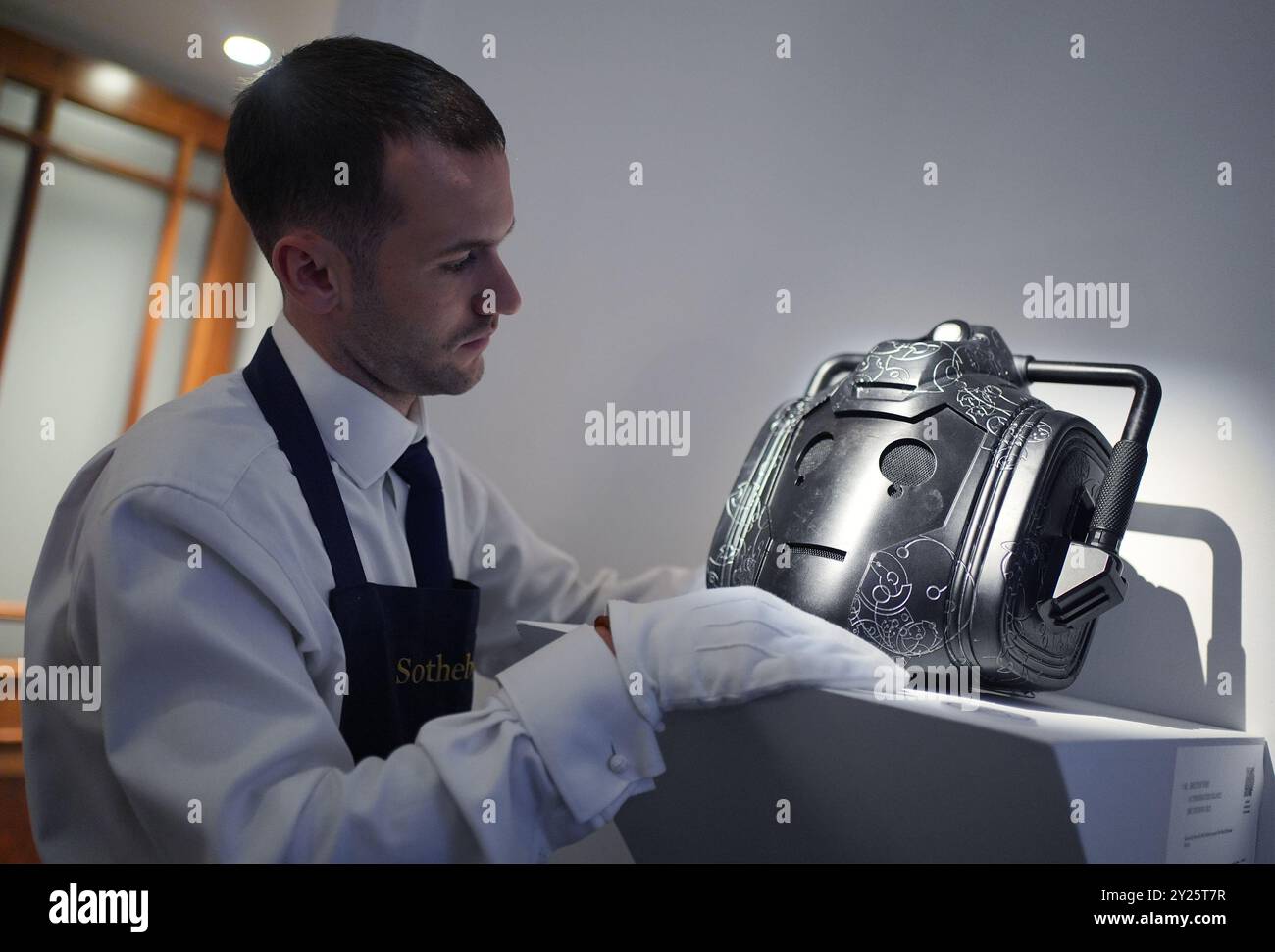 Cybermaster hi-res stock photography and images - Alamy