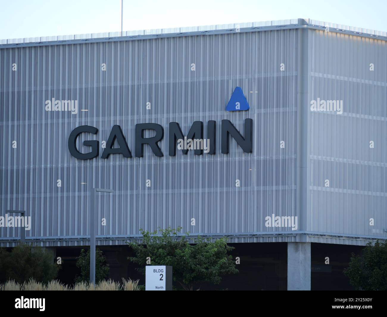 Garmin warehouse hi-res stock photography and images - Alamy