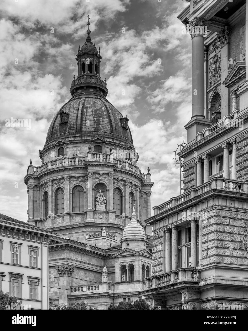 St stephen catholic church Black and White Stock Photos & Images - Alamy