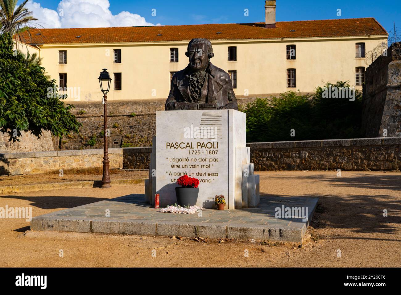 Corsican sculptor hi-res stock photography and images - Alamy