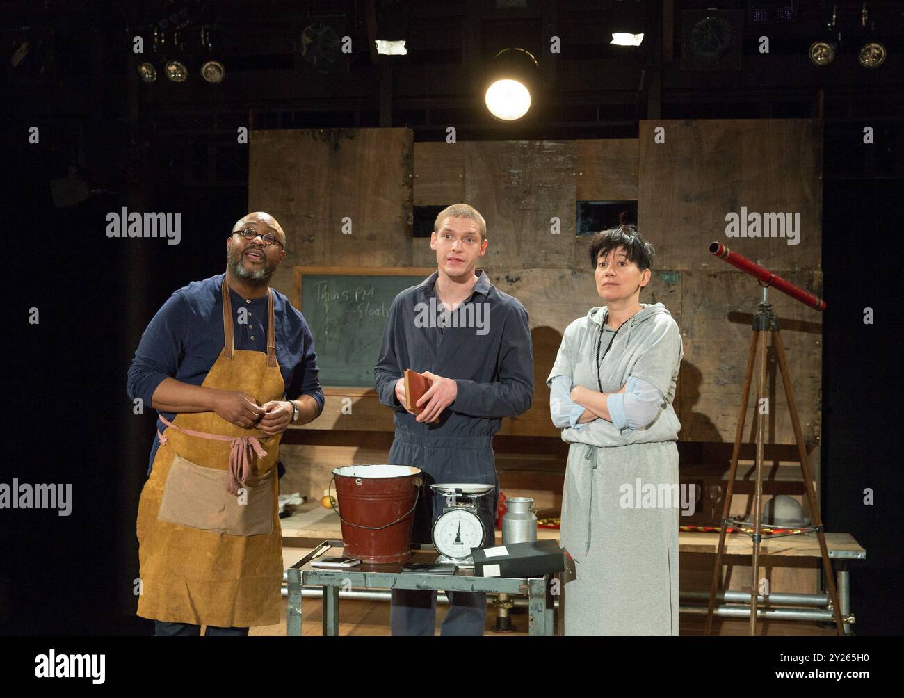 l-r: Jason Barnett (Federzoni), Billy Howle (Andrea), Alex Murdoch ...