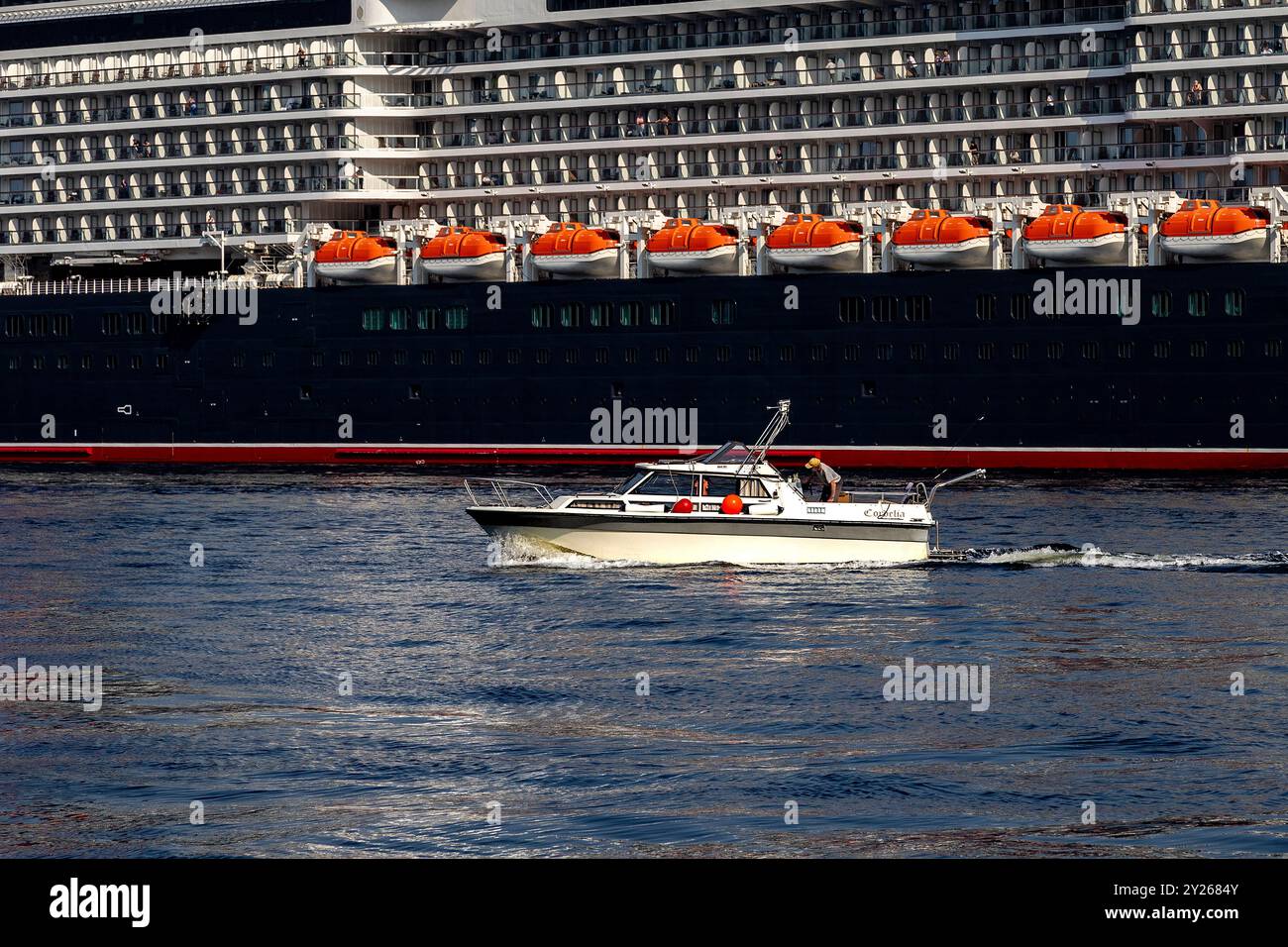 Pleasure craft Cornelia (?) at Puddefjorden, departing from port of ...
