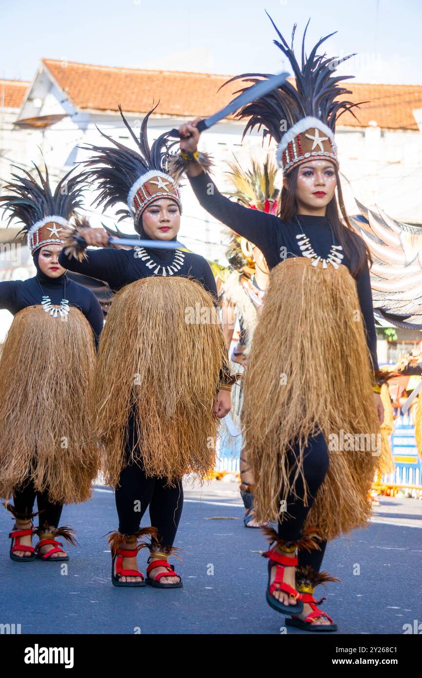 Salawaku dance from West Papua on the 3rd BEN Carnival. This dance is ...