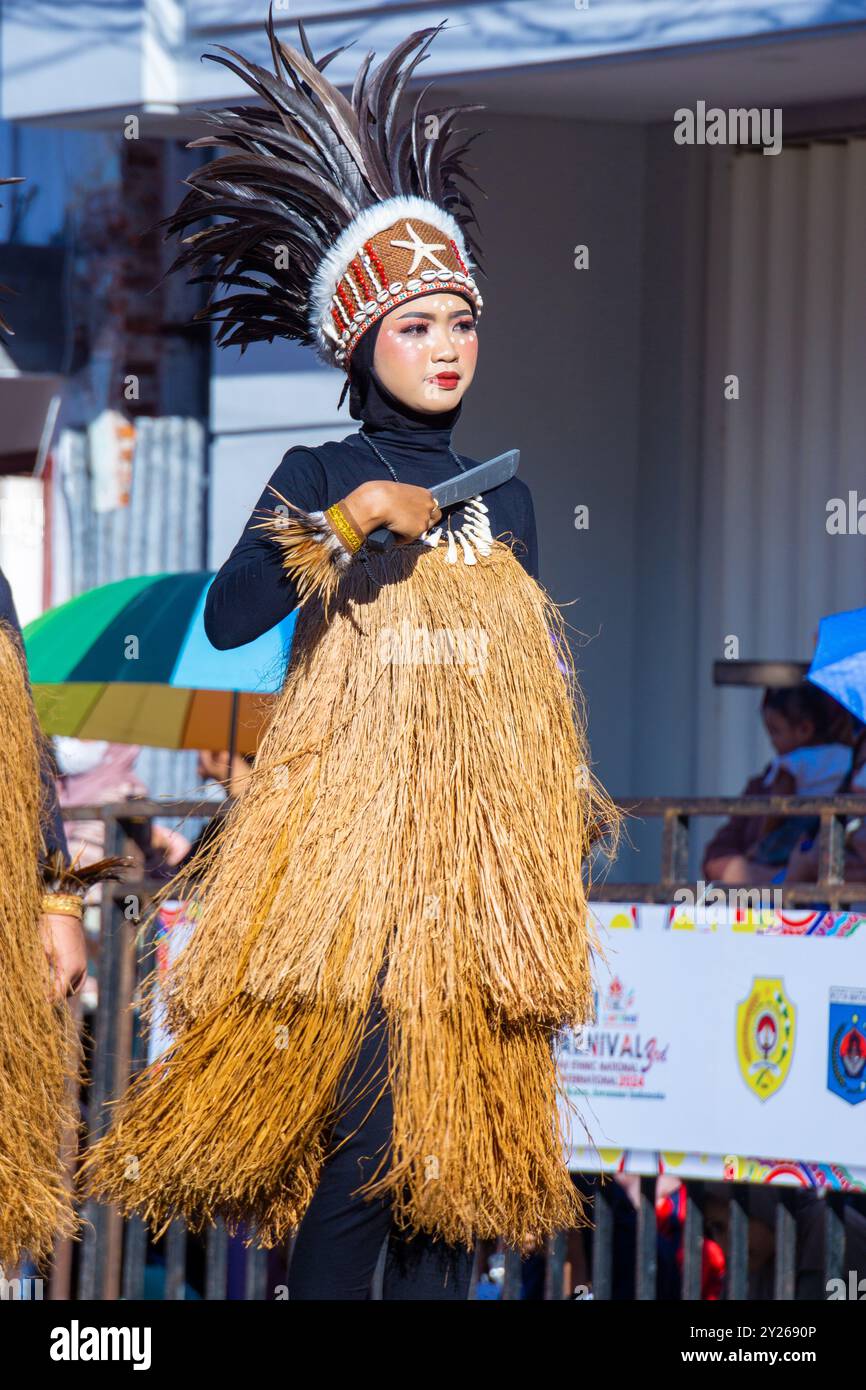 Salawaku dance from West Papua on the 3rd BEN Carnival. This dance is ...