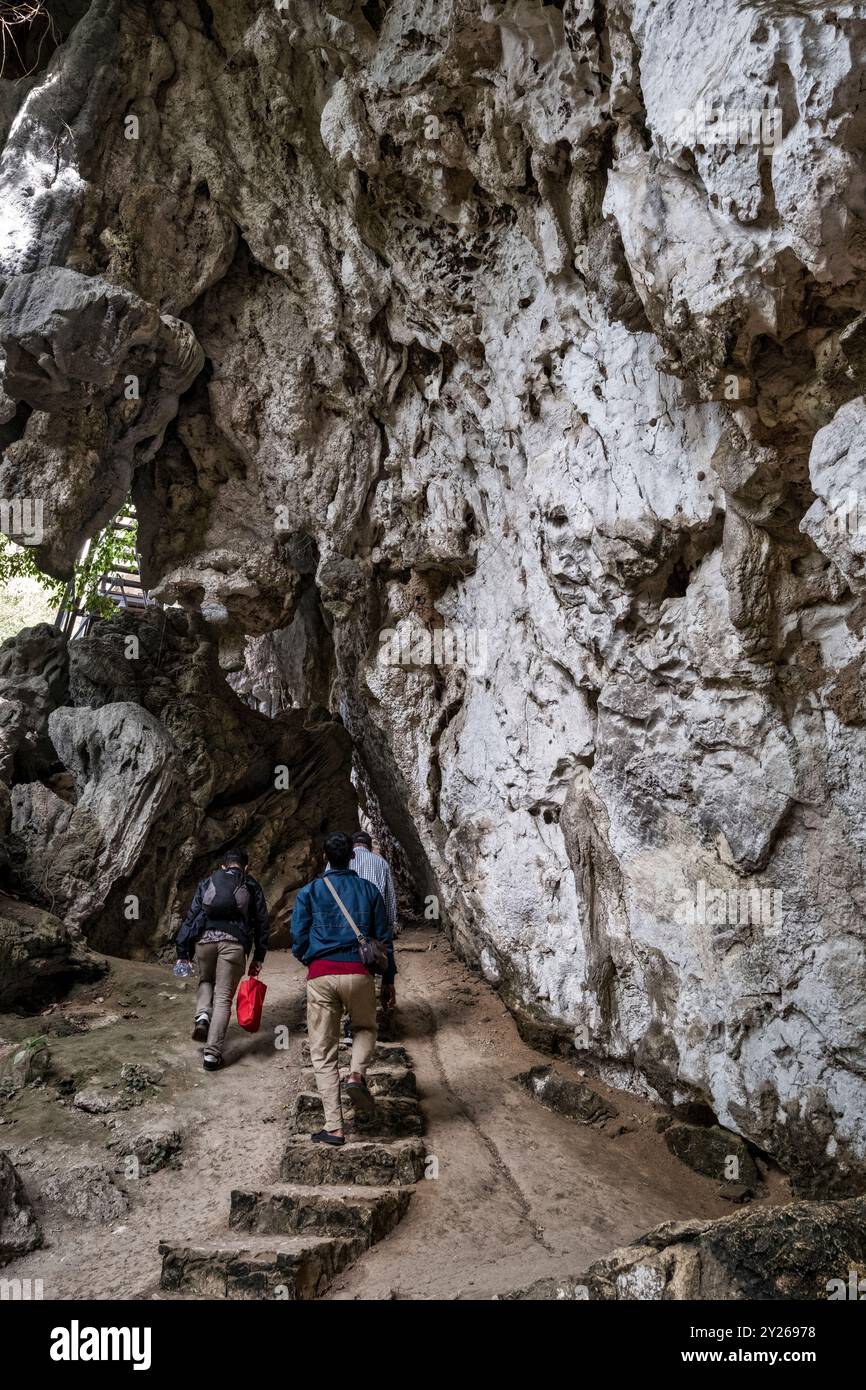 Leang Leang geopark in Maros, Sulawesi, Indonesia, Asia Stock Photo - Alamy