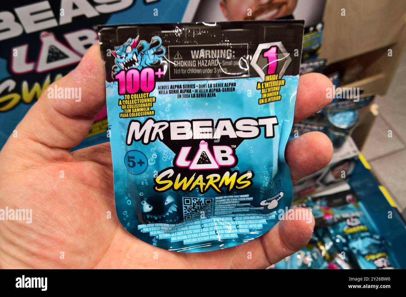 Mr Beast Lab Swarms - Figuren. MrBeast ist ein US-amerikanischer ...